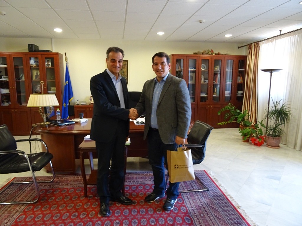 Συνάντηση του περιφερειάρχη Θ. Καρυπίδη με τον ολυμπιονίκη και πρόεδρο ...