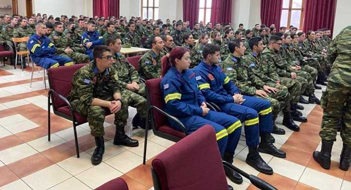 Εκπαίδευση για την καρδιοαναπνευστική αναζωογόνηση (ΚΑΡΠΑ) και τη χρήση ...