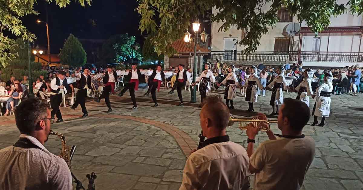 Στη Λιθιά ένα από τα καλύτερα γλέντια του φετινού καλοκαιριού ...
